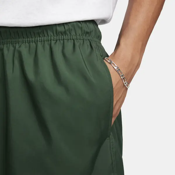 Nike Club Woven Flow Shorts
