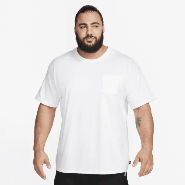 Nike Sportswear Premium Essentials Pocket T-shirt - White