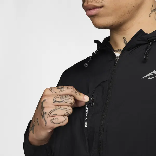 Nike Trail Aireez Running Jacket