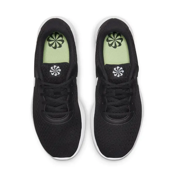 Nike Tanjun Sneakers - Black