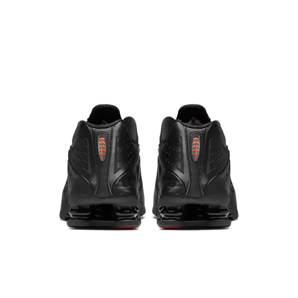 Nike Shox R4 Sneakers - Black