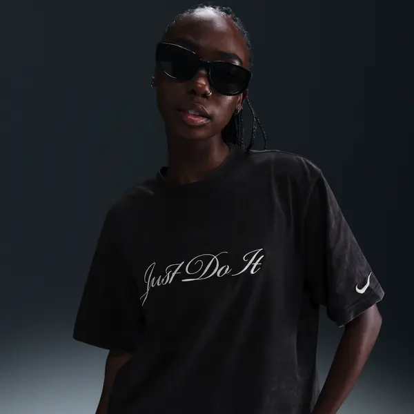 Nike Sportswear T-shirt - Black
