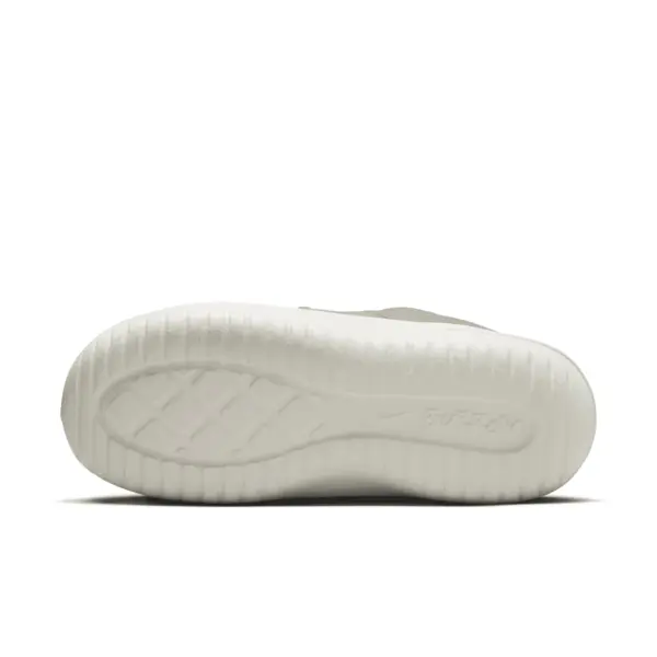 Nike Burrow Slippers