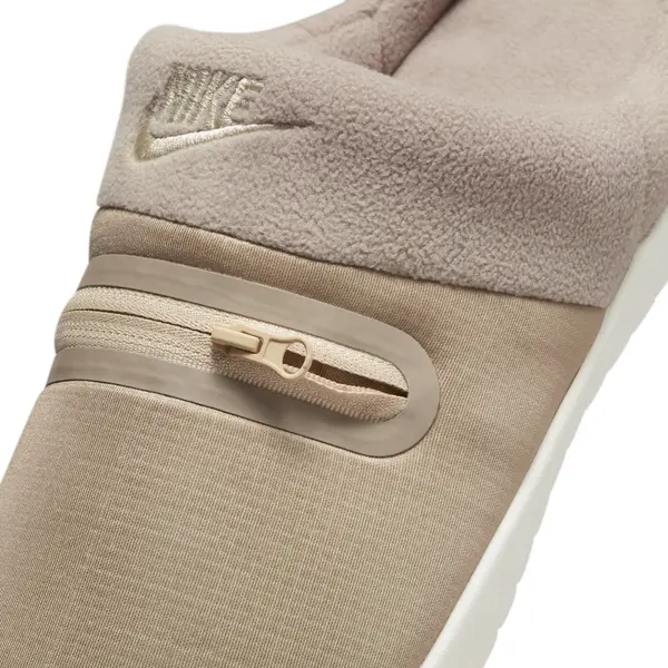 Nike Burrow Slippers