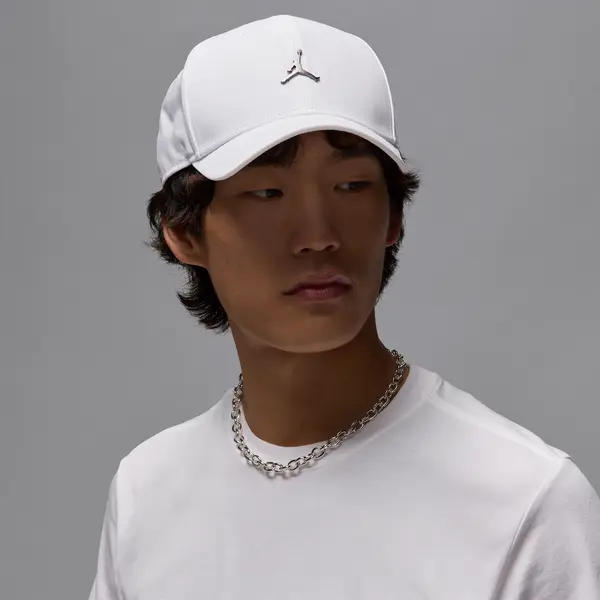 JORDAN Rise Structured Metal Jumpman Hat - White