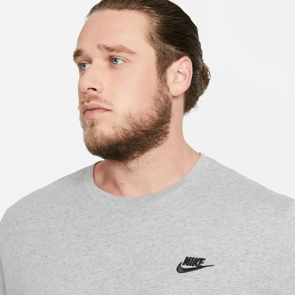 Nike Sportswear Club T-shirt - Grey