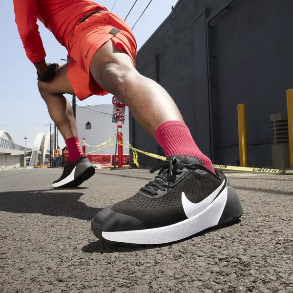 Nike Air Zoom Tr 1 Workout Shoes In Black - 39% Off  display picture 2