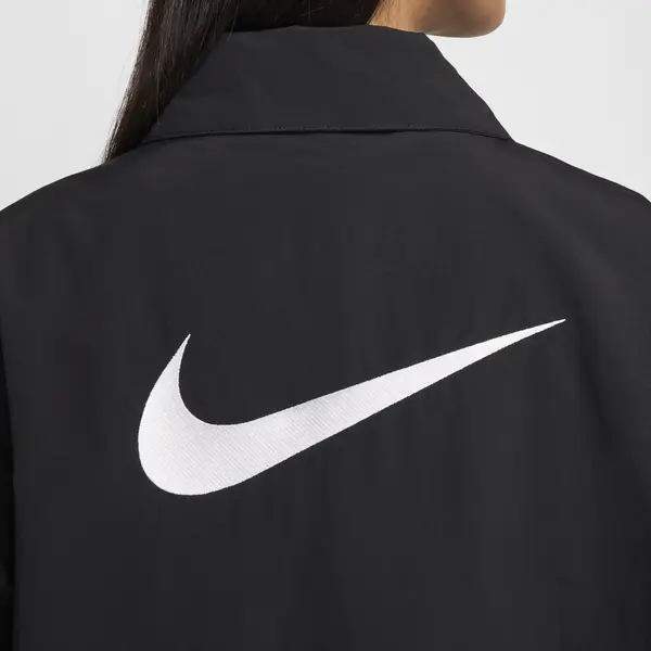 Nike Sportswear Essential Oversized Uv Woven Coaches' Jacket