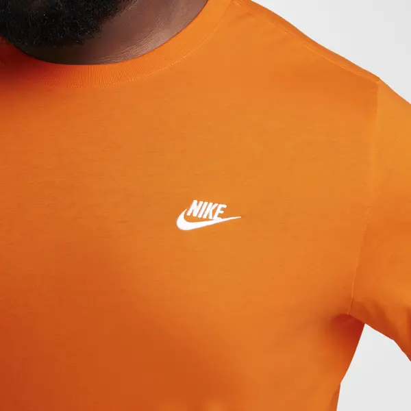 Nike Sportswear Club T-shirt - Orange