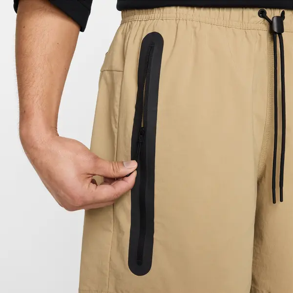 Nike Tech Woven Shorts - Brown
