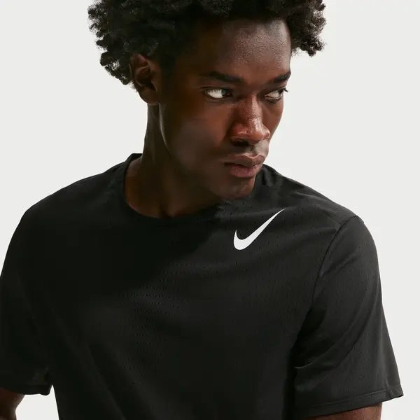 Nike Aeroswift Dri-fit Adv Short-sleeve Running Top - Black