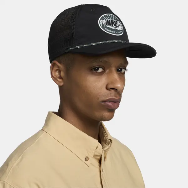 Nike Rise Structured Trucker Cap