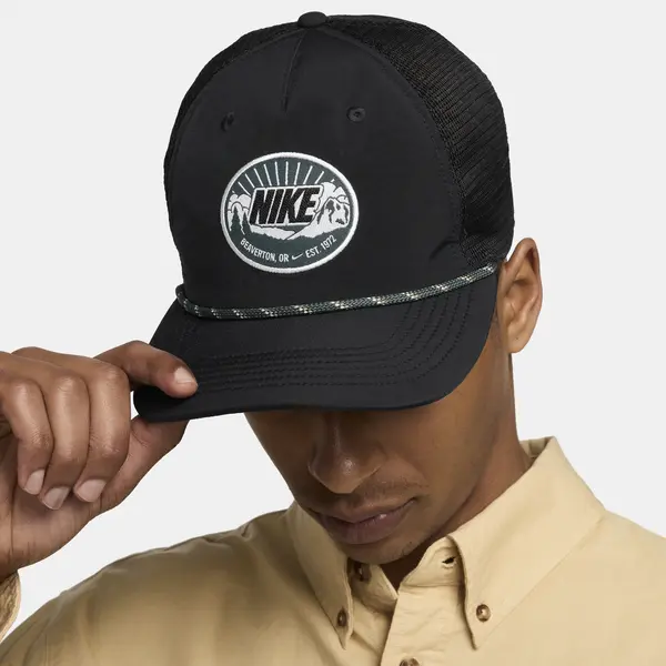Nike Rise Structured Trucker Cap