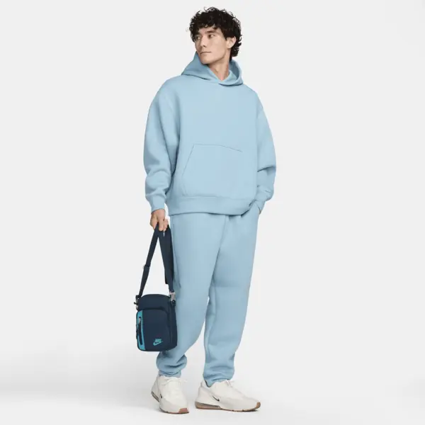 Nike Elemental Premium Crossbody Bag