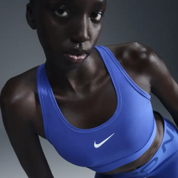 Nike Swoosh Medium Support Padded Sports Bra - Blue