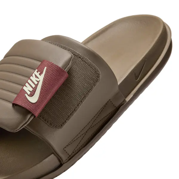 Nike Offcourt Adjust Slides - Brown