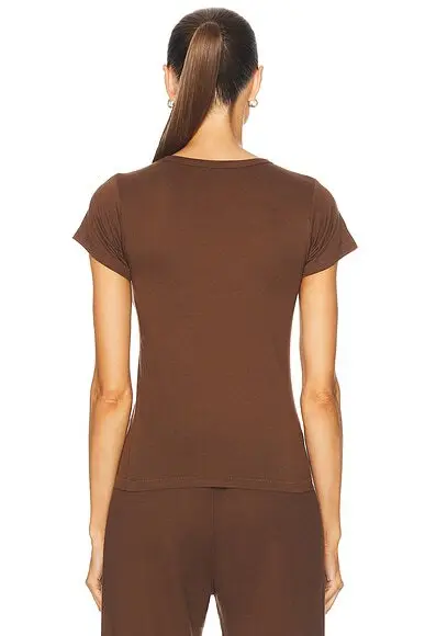 Eterne Fitted Crewneck Short Sleeve T-shirt