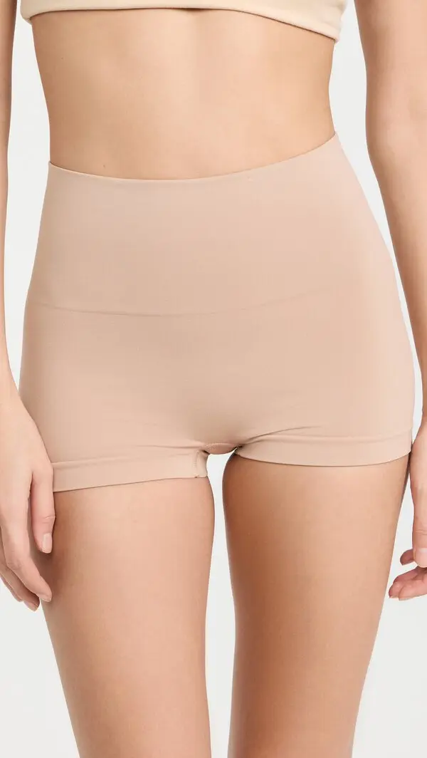 Spanx Shape Extraordinary Boyshort - Toasted Oatmeal