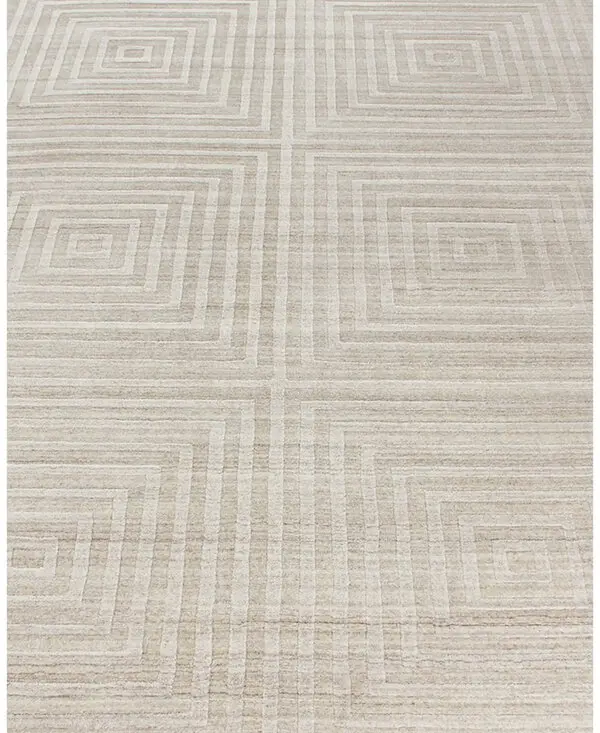 EXQUISITE RUGS Castelli 3973 Area Rug, 8' X 10 - Light/beige