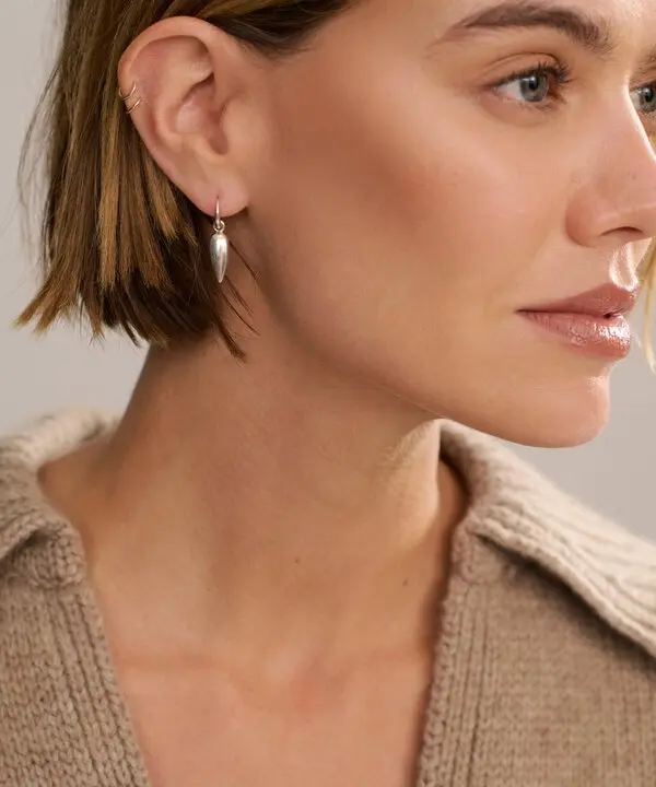 SOPHIE BUHAI Tiny Spear Hoop Earrings