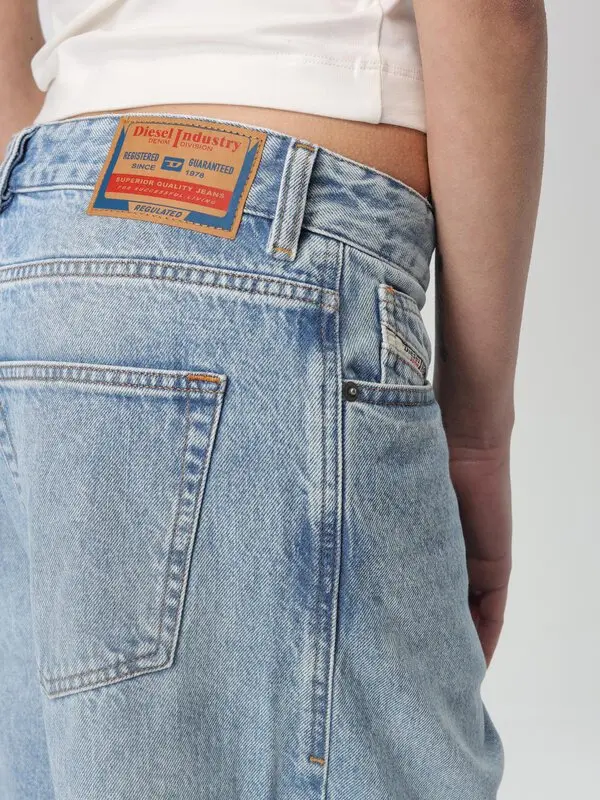 DIESEL® Wide Leg Jeans - Blue