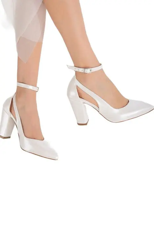 FOREVER & ALWAYS SHOES Colette Pointed Toe Block Heels - Ivory