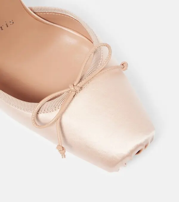 CHRISTIAN LOUBOUTIN Cassia 100 Crêpe Satin Pumps - Neutrals