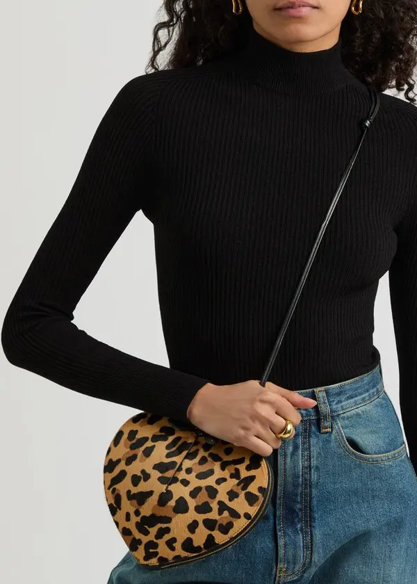 Alaïa Le Coeur Heart Print Calf Hair Crossbody Bag - Leopard