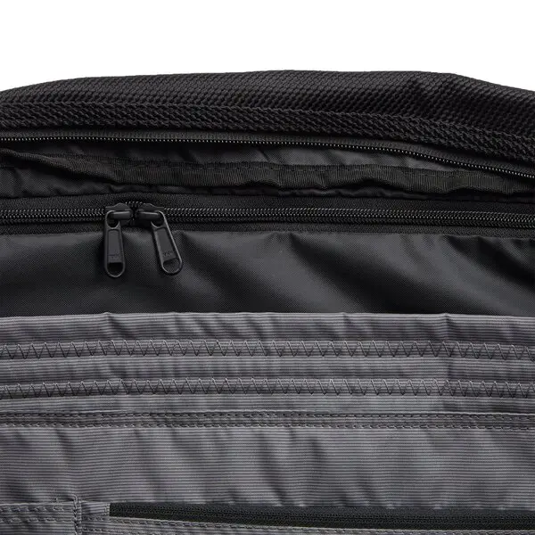 EASTPAK Multipak Cnnct Coat Travel Bag