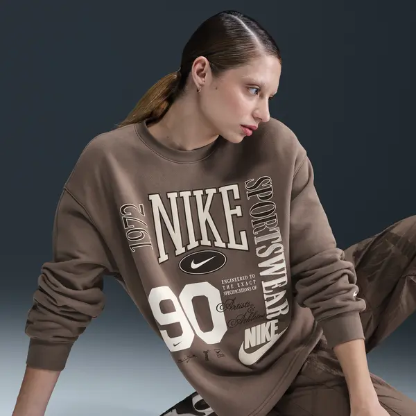 Nike Sportswear Oversized Crew-Neck French Terry Sweatshirt In