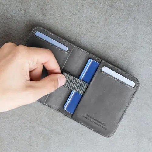 DISTIL UNION Agent Bifold