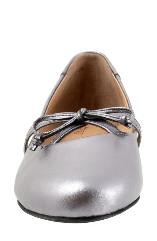 Trotters Carissa Ballet Flat - Pewter