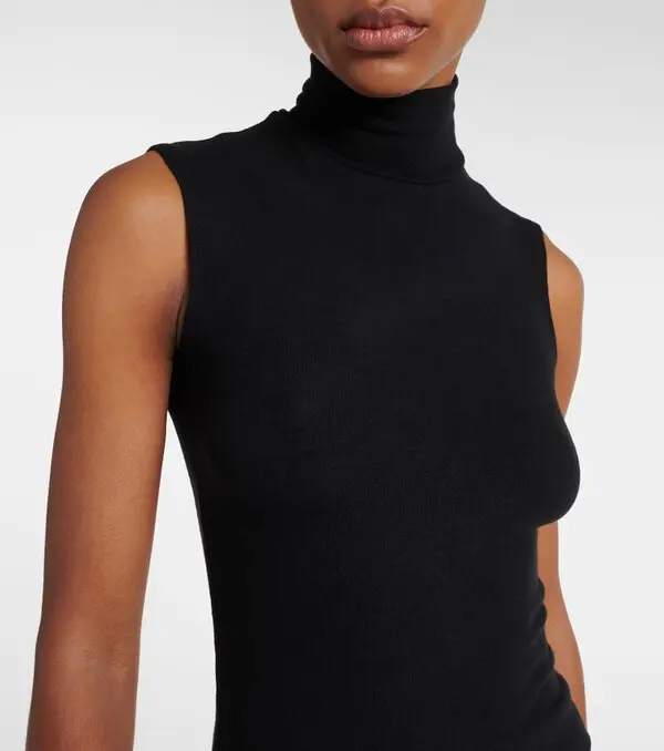 LESET Lauren Turtleneck Top
