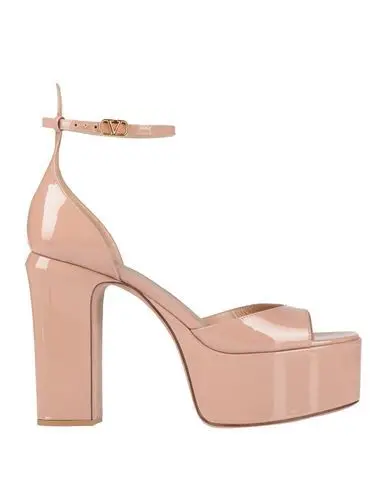 Valentino Garavani Patent Leather Sandals - Blush