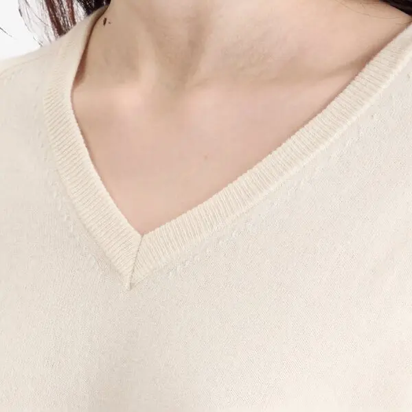 DUNST Loose V-neck Sweater