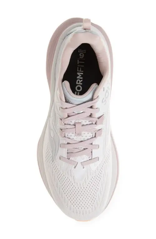 Saucony Hurricane 24 Athletic Shoes