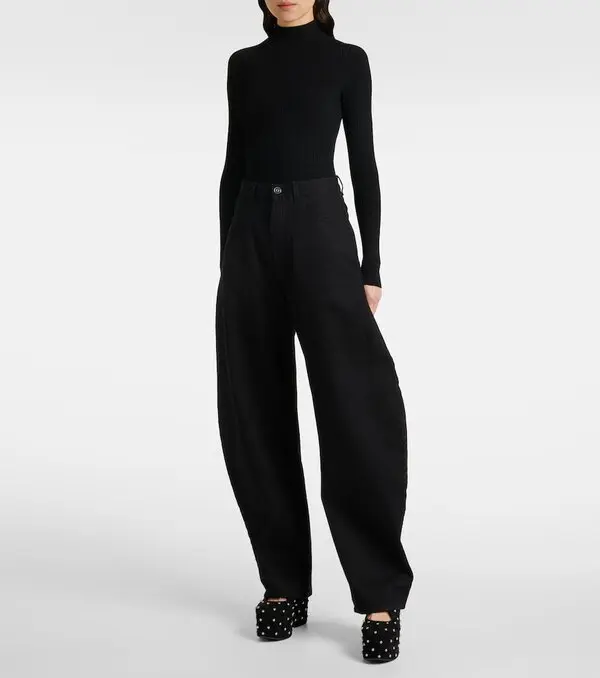 Alaïa Crisscrossed Studded Ballet Flats
