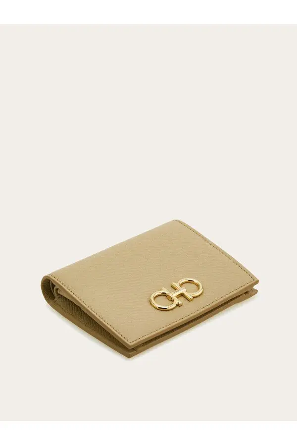 FERRAGAMO Gancini Compact Wallet