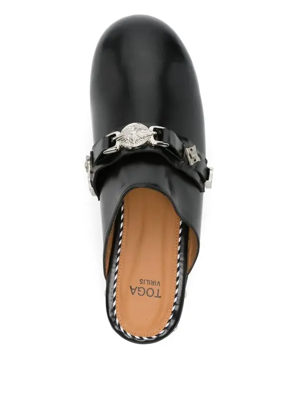 TOGA VIRILIS Strap-detail Clogs