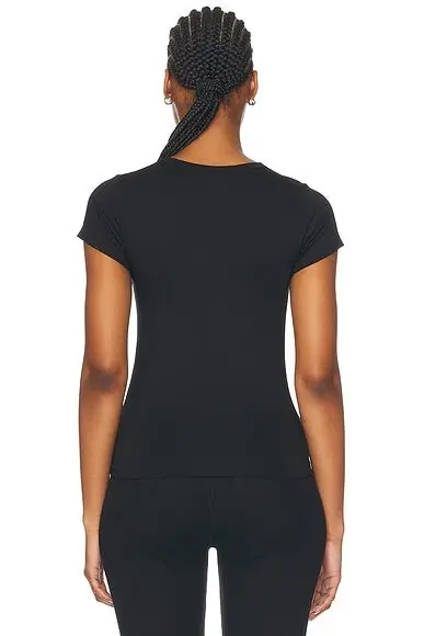 Eterne Fitted Crewneck Short Sleeve T-shirt