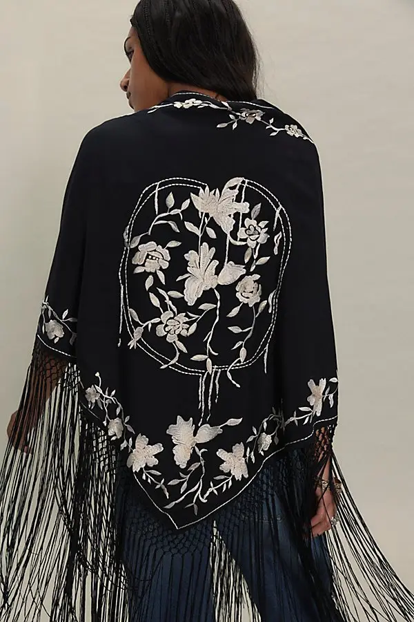 Free People Promise Me Forever Piano Shawl - Midnight Garden Pattern