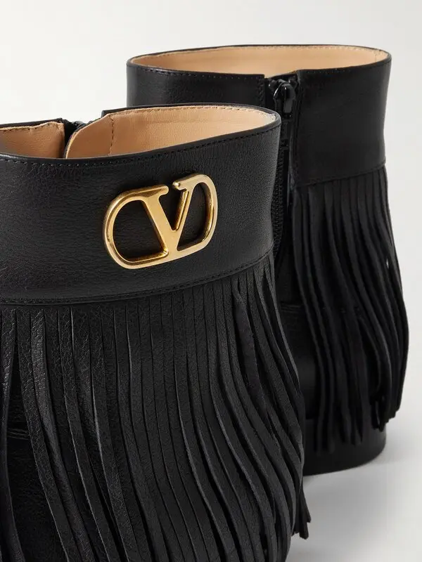 Valentino Garavani Logo-Embellished Fringed Leather Chelsea  display picture 3
