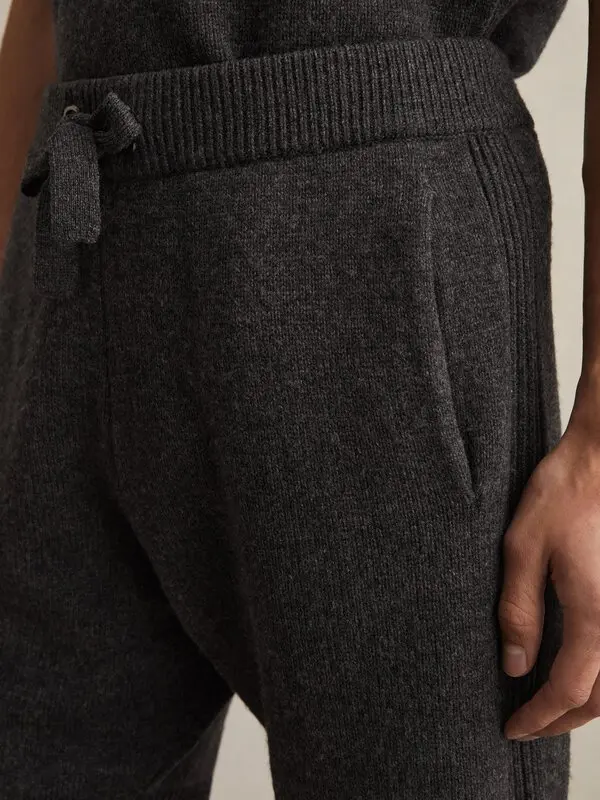 REISS Fenworth Wool-blend Knit Shorts