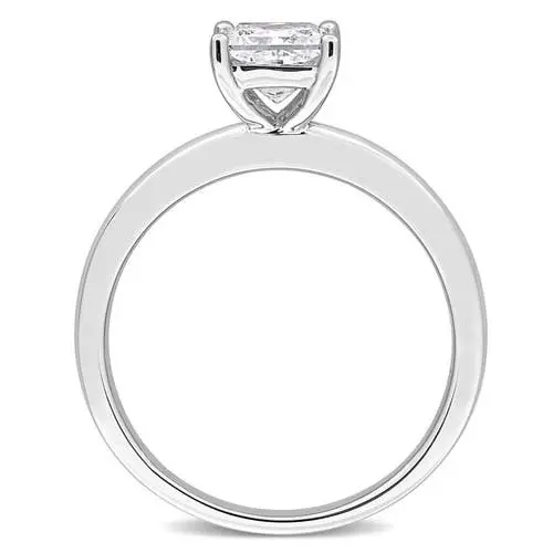 JULIANNA B. Lab-grown Diamond Solitaire Ring 10k