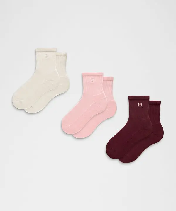 Lululemon Daily Essential Quarter Socks - Light Ivory/pink Pearl/burgundy Bay