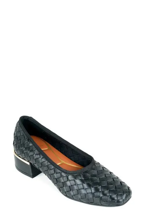 KENNETH COLE Birdie Woven Leather Pump - Black Woven Leather