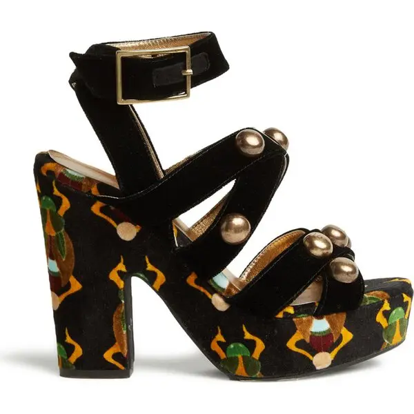 La DoubleJ Medal Wedge - Scarab Black