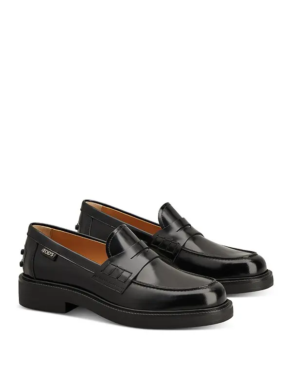 TOD'S Leather Loafer Flats - Black
