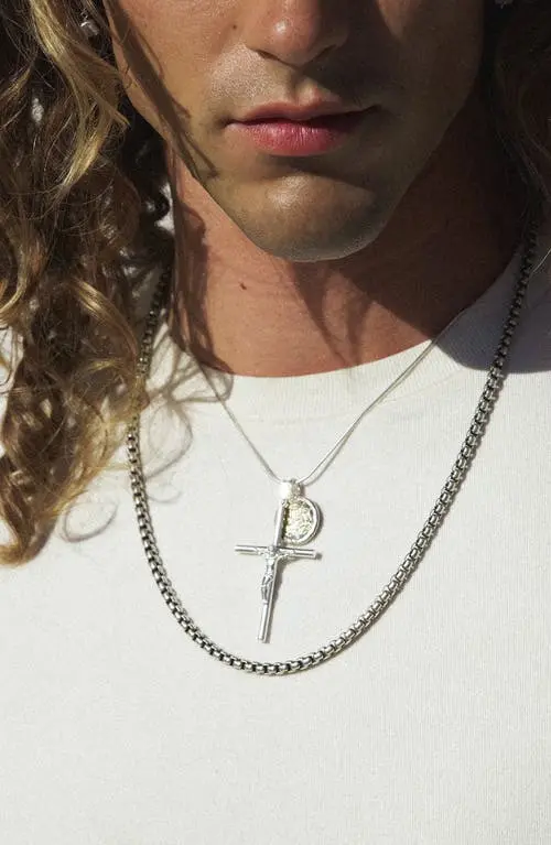 CHILD OF WILD Rhapsody Round Box Chain Necklace