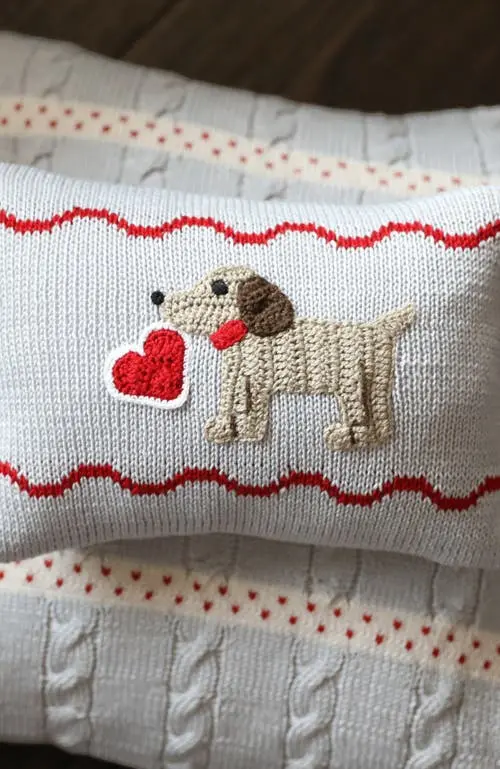 MELANGE COLLECTION Valentine Puppy Dog Mini Pillow